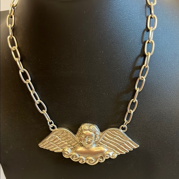 Jewelry | Cherub Silver Tone Link Necklace No Markings Angel Wings 3 ...